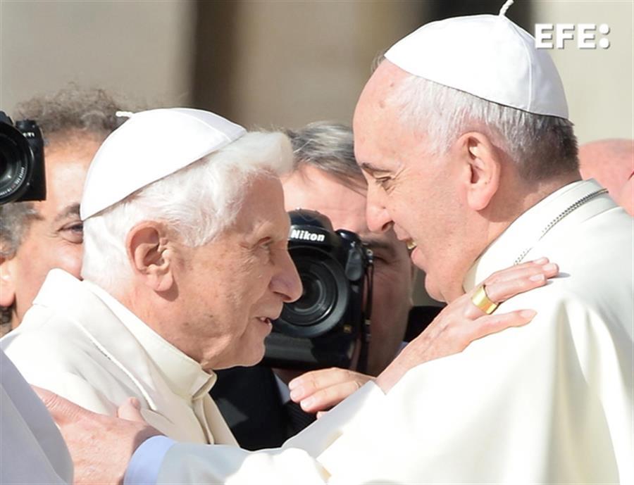 El Vaticano alista el funeral del papa emérito, Benedicto XVI
